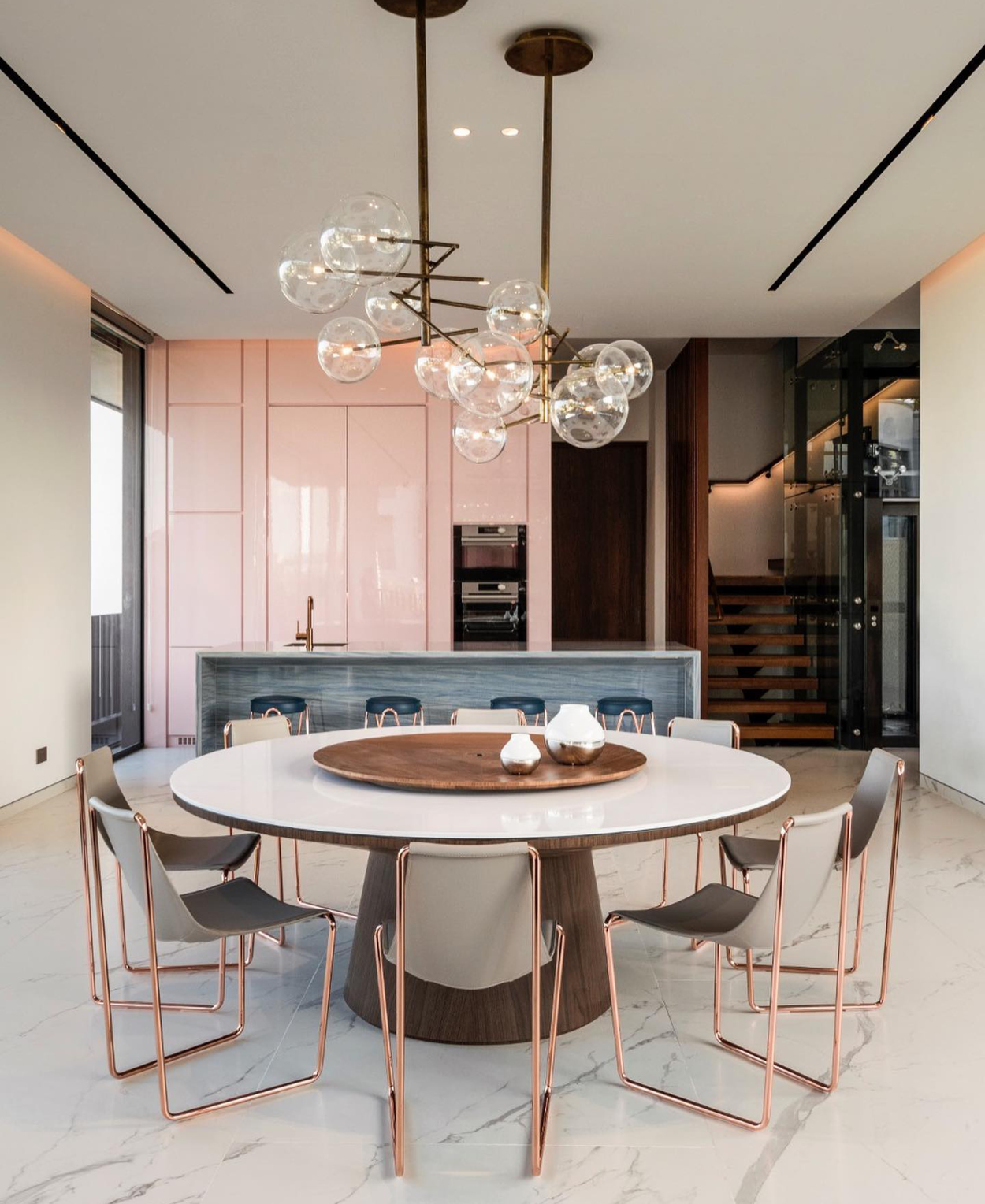 These iconic dining chairs are your dining table's perfect companion