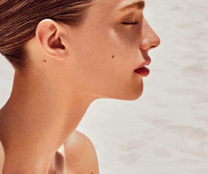 I tried a neck-lifting mask for the first time, and here's what happened