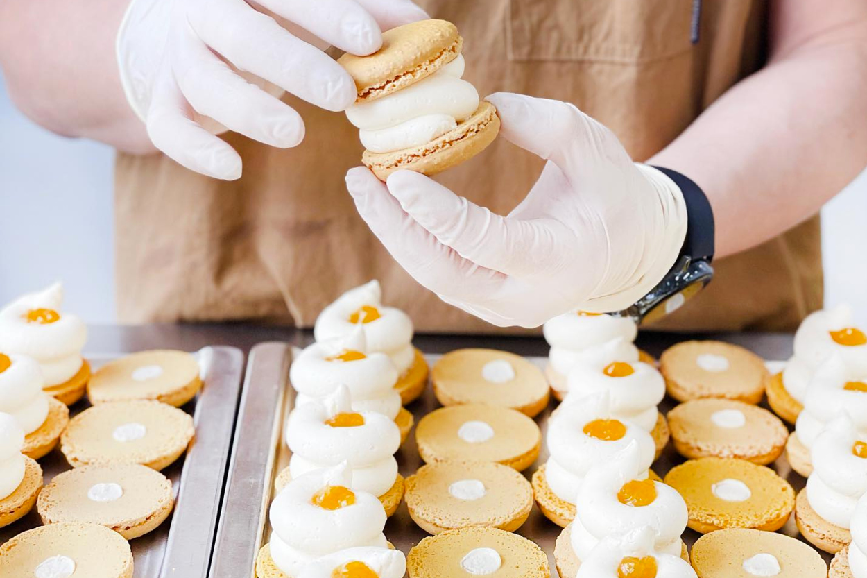 Find fatcarons at Daldang, Auckland’s first supersized macaron sweet shop