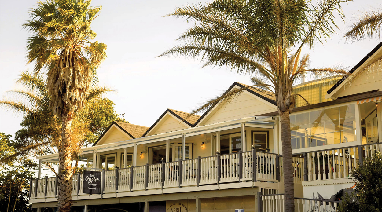 Discover the best Waiheke restaurants with our definitive guide