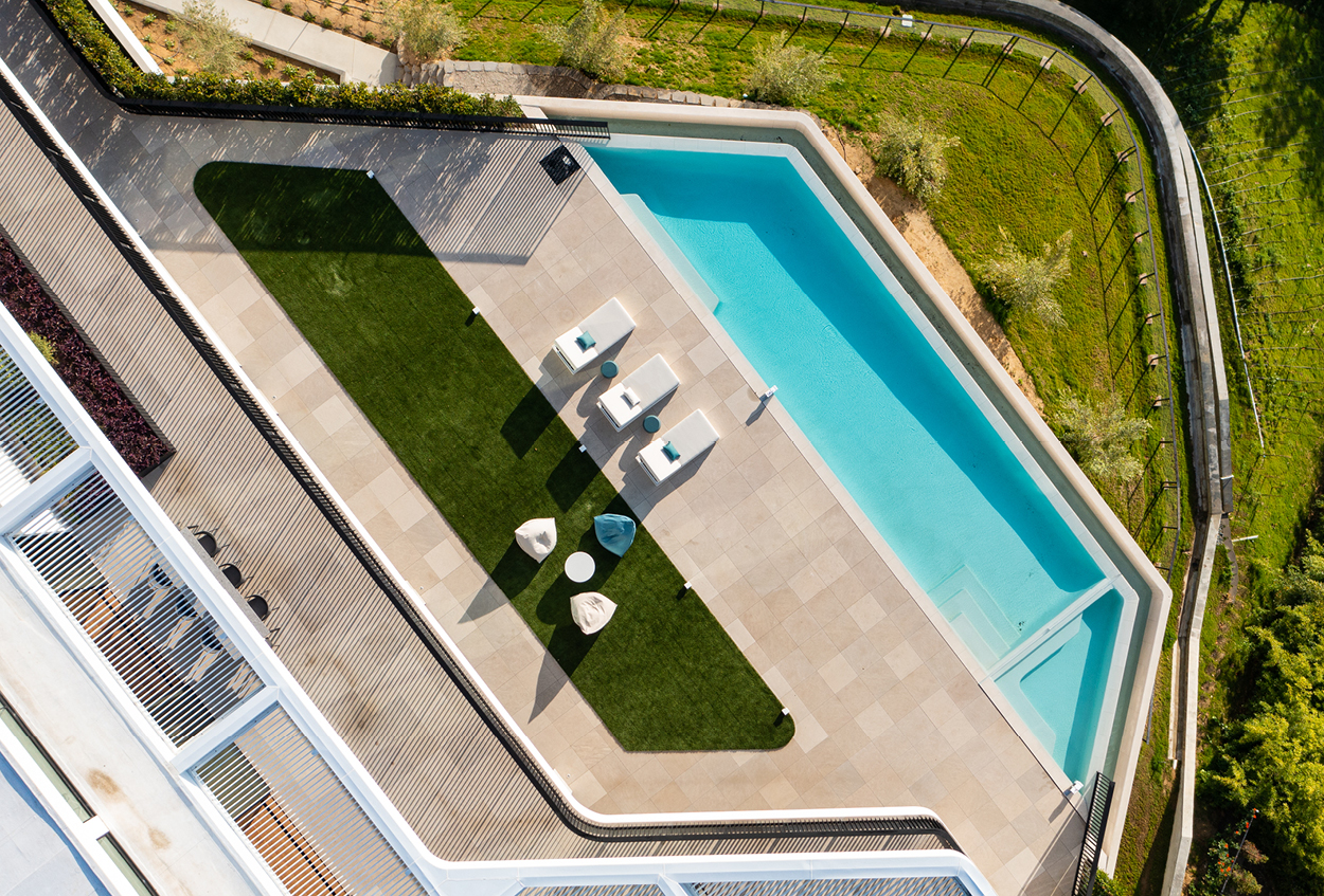 Siena Way is the epitome of understated, timeless glamour