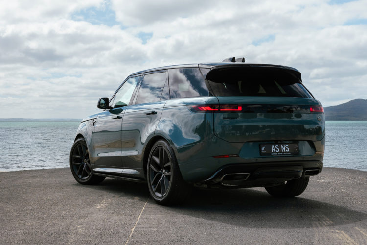 Our Editor takes the new Range Rover Sport for a spin