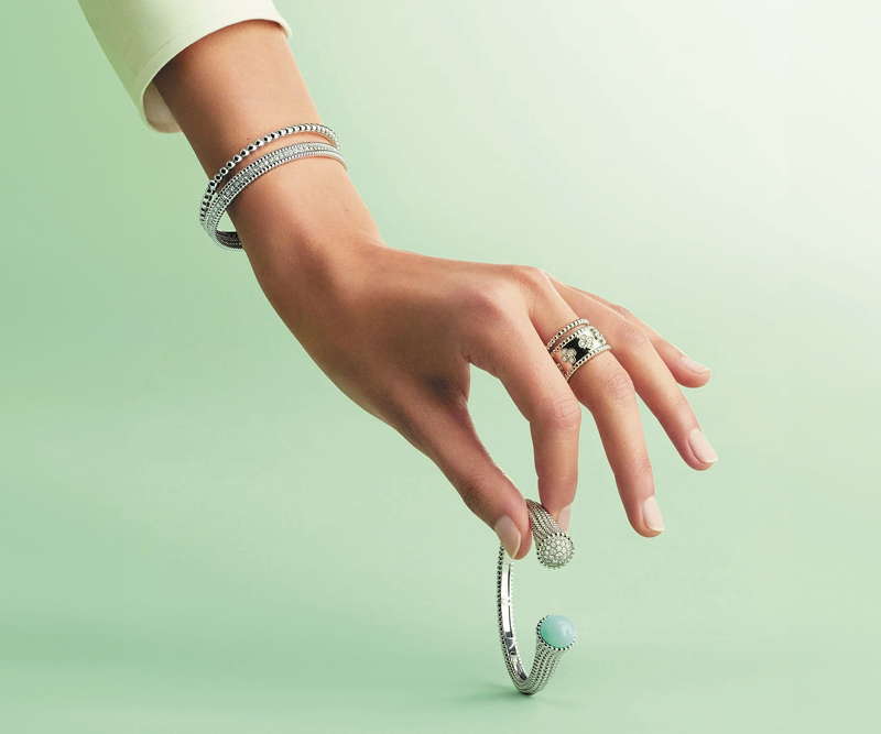 Shop our edit of Van Cleef & Arpels' exquisite Perlée collection