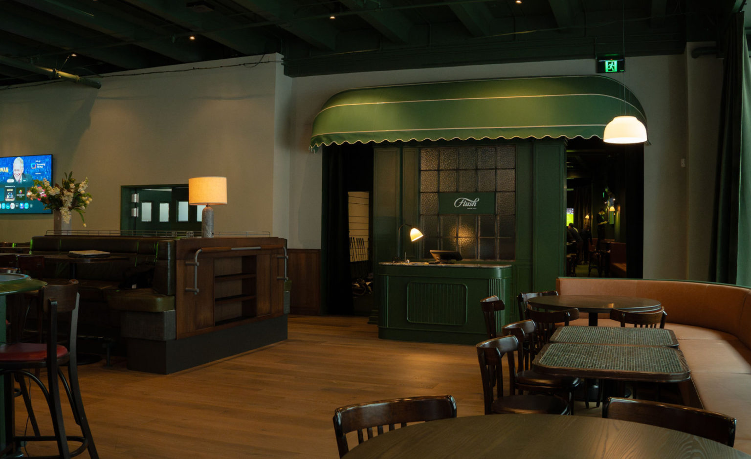 Meet Flush Golf & Bar Ziti — Britomart's new golfer's playground