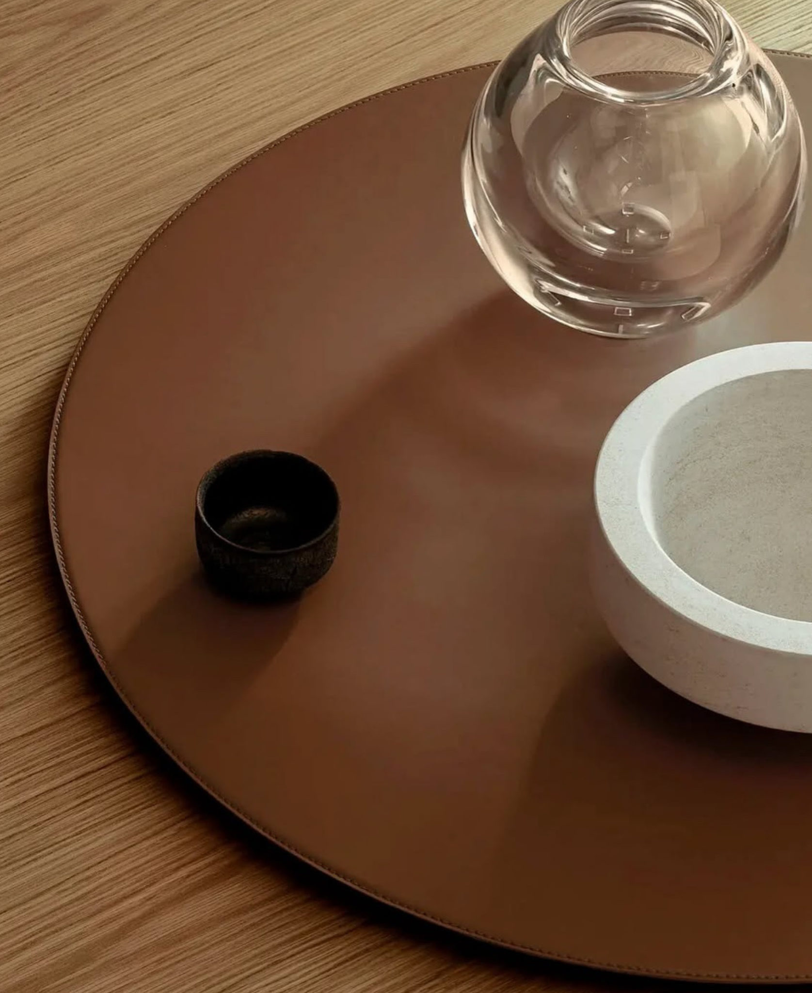 Flexform’s Enn Table & Ozzy Chair Bring Quiet Luxury To Dining